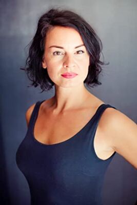 Melanie Benna - Agent, Manager, Publicist Contact Info