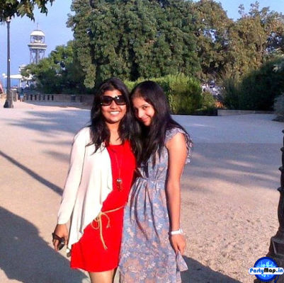 Neha Goenka - Agent, Manager, Publicist Contact Info