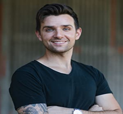 List of movies by Ali Bouzari from latest to oldest on PartyMap Celebs