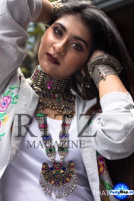 Nithyashree Venkataramanan : Booking Price,Contact,Show,Event: partymap.in